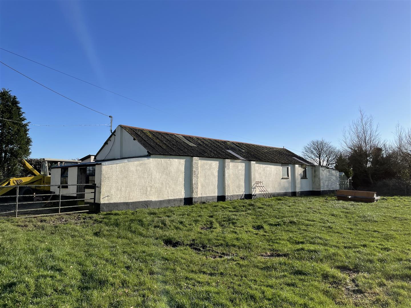 A SUPERBLY SITUATED AGRICULTURAL BARN WITH CLASS Q PLANNING CONSENT TO ...