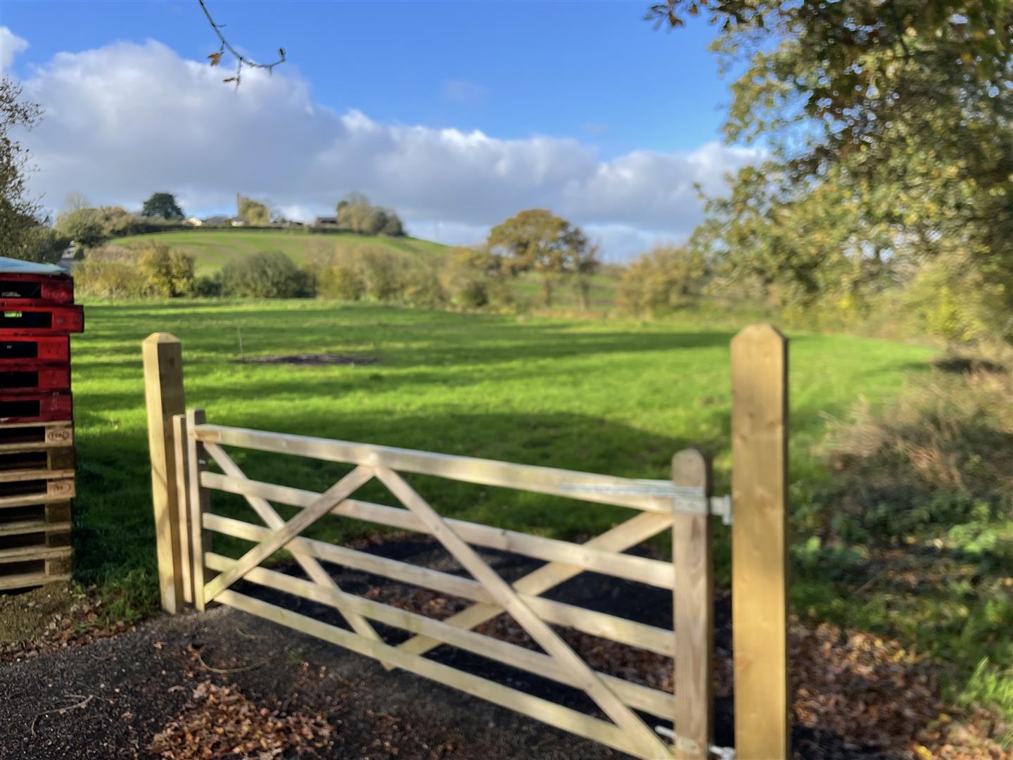 JUST UNDER 1 ACRE OF ROADSIDE AGRICULTURAL PASTURE LAND CLOSE TO ...